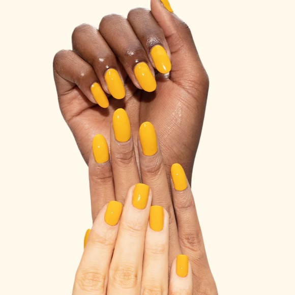 Lights Lacquer | Bath & Body | Lights Lacquer X Friends Relaxi Taxi ...